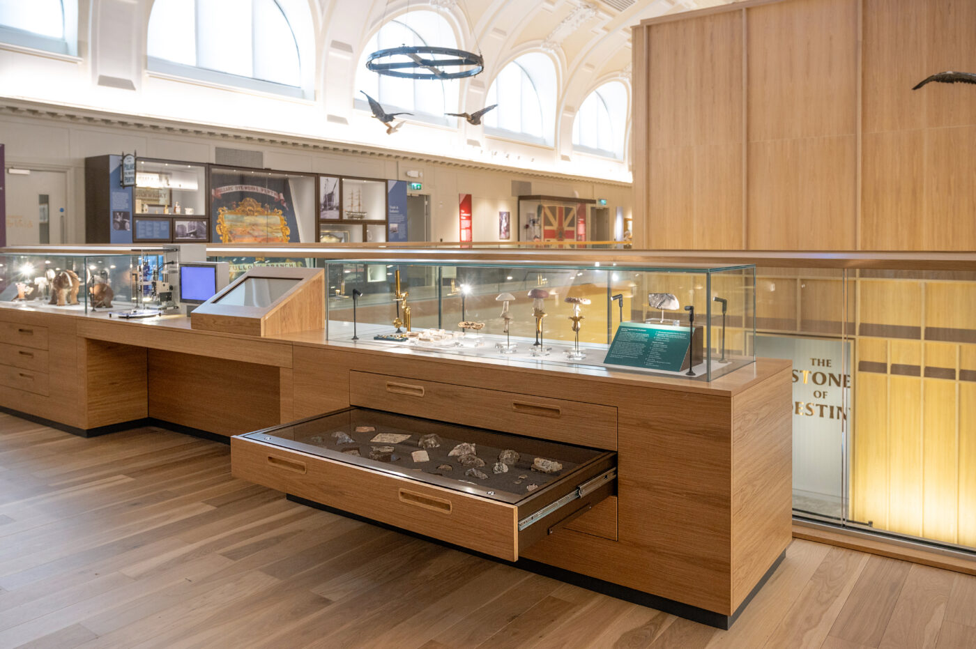 Highlight Tours - Perth Museum