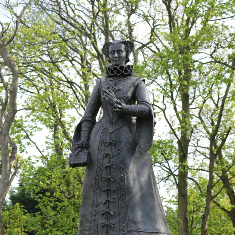 Audio Descriptive Tour – The Last Letter of Mary, Queen of Scots ...